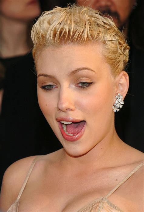 Scarlett Johansson Scarlet Johansson Scarlett Johanson Very Short Hair