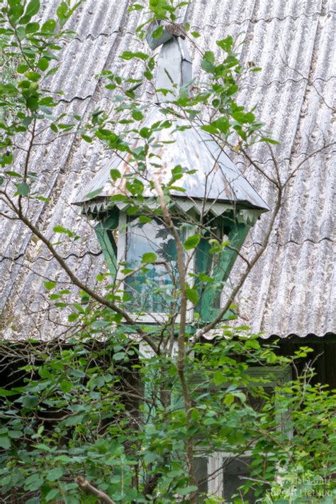 Stogastulpis Su Rūpintojėlio Skulptūra Istorijos Lobynas