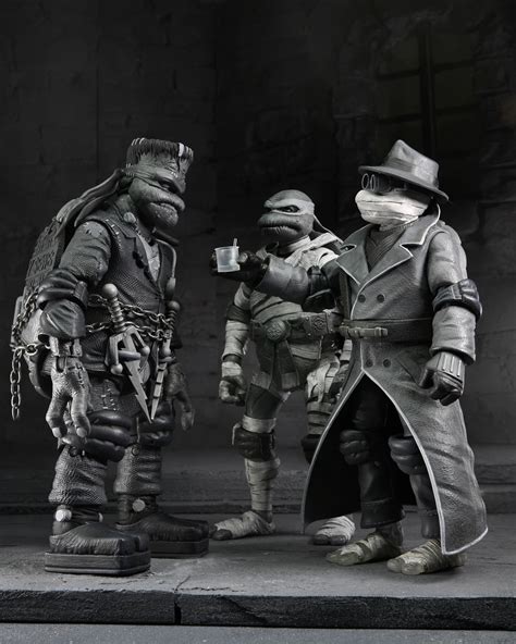 Universal Monsters X Teenage Mutant Ninja Turtles â Black And White