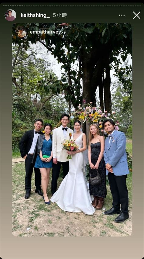 麥明詩唧牙膏式貼結婚相激嬲網民！再晒大紅高衩裙襯金器送客相驚見溫拿成員 事事如意生活網站