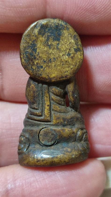 พระกริ่งฟ้าผ่า สวย เก่า เนื้อหาจัดจ้าน Ennxo