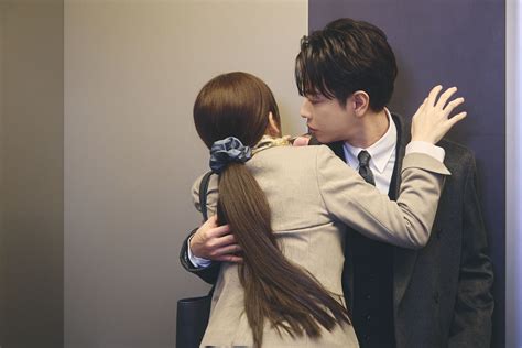 画像2234 【小芝風花「私の夫と結婚して」インタビュー】日本ドラマ化に懸ける覚悟とプレッシャー「賛否は絶対にある」佐藤健からの心強かっ