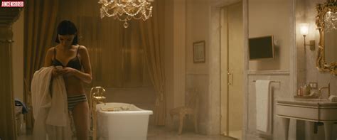 Tilda Cobham Hervey Nude Pics Page