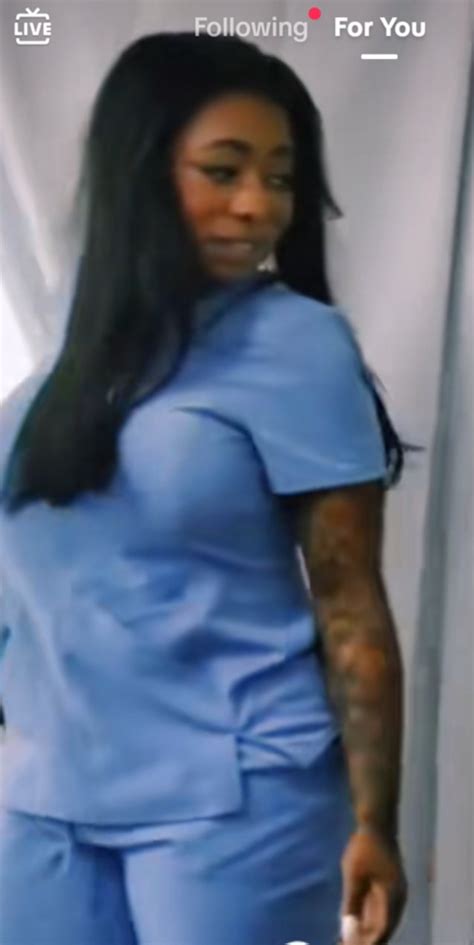 Does She Preform 2 Replies 1521686 ›