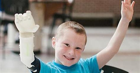 See This 6 Year Old Boy Hug His Mom For The First Time Thanks To His