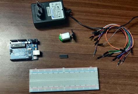Interfacing DC Motor With Arduino
