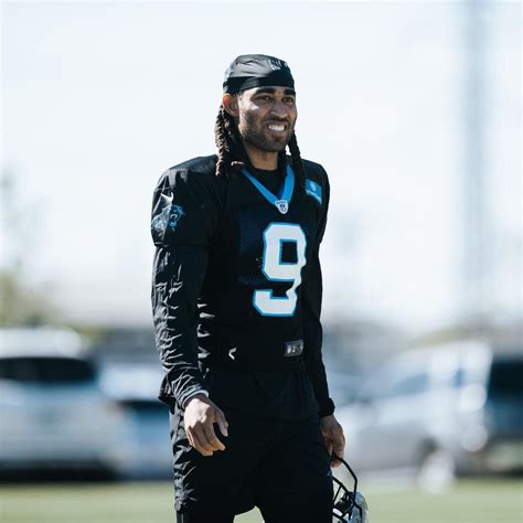 Stephon Gilmore Wallpapers Top Free Stephon Gilmore Backgrounds Wallpaperaccess