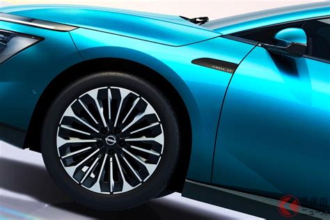 日産が新型「高級セダン」世界初公開！ 全長49m超える「大型モデル」市販前の登場に反響殺到！ 斬新な「一文字ライト」採用した「新型n7」2025年上半期中国発売へ！ くるまのニュース
