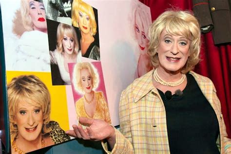 What Sex Expert Lilo Wanders Advises Young People Blue News