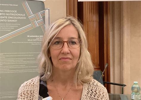 Intervista Alla Drssa Laura Del Campo Direttore Favo Agenparl