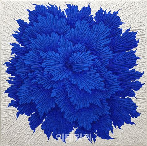 붓 대신 바늘 섬긴 억척스러운 외도 E갤러리