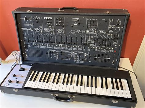 Arp 2600p Monophonic Analog Semi Modular Synthesizer With Reverb Uk