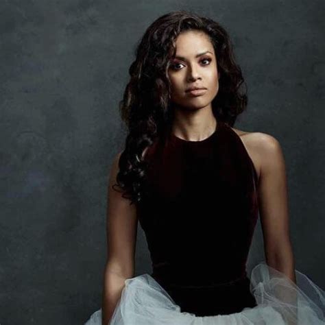 15 Stunning Celebrity Long Curly Hairstyles To Try In 2025 Expert