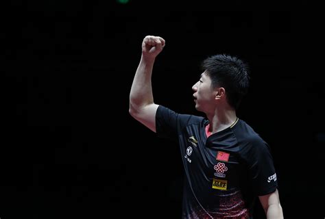 乒乓球——中国公开赛：马龙淘汰樊振东晋级四强深圳