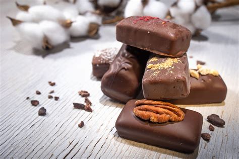Incorporate Pecan Clusters Into Your Candy Shops Offerings