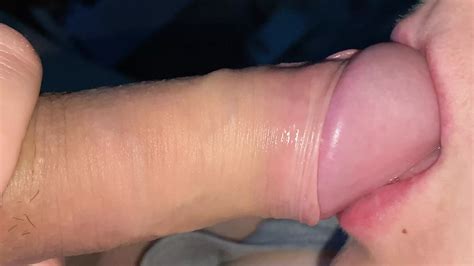 口があまりにも多くの精子に耐えられなかった Xhamster