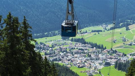 Sciare In Val Di Fassa