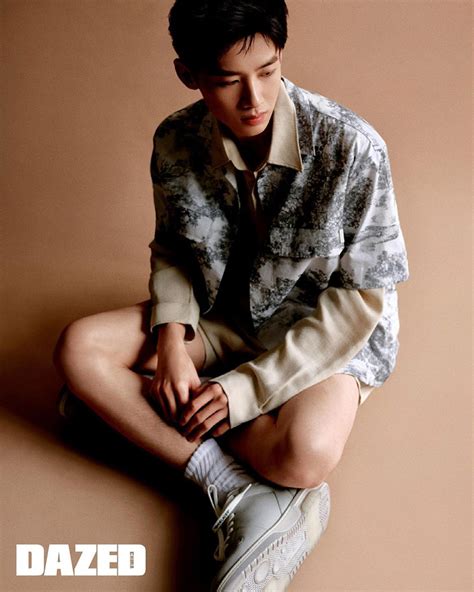 Xu Xiang Ting Lingerie Model