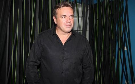 Αγνώριστος ο Μανώλης Λιδάκης Δείτε την απίστευτη αλλαγή του τραγουδιστή [φωτο]