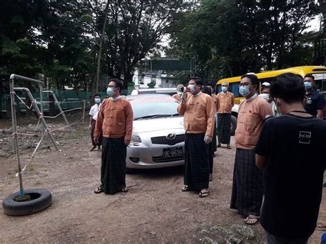 ရန်ကုန်တိုင်းဒေသကြီးအစိုးရအဖွဲ့ လူမှုရေးဝန်ကြီး ဦးနိုင်ငံလင်းသည် သင်္ဃန်းကျွန်းမြို့နယ်ရှိ