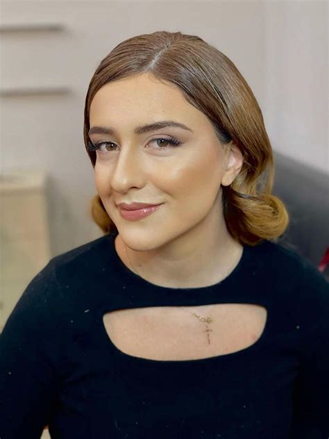 სალონი გრაცია მაკიაჟი ვიზაჟისტი ქრისტი🌟🎨 ვარცხნილობა Facebook