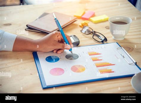 Excel Stat Spreadsheet Business Analytics Graph Statistic With Graph And Table Data Number In