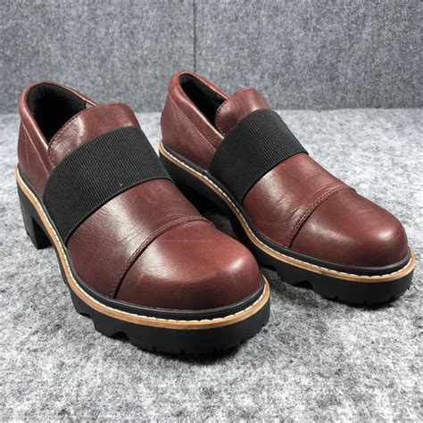 Sorel Shoes Sorel Shoes Womens Size 2 Burgundy Leather Slip On