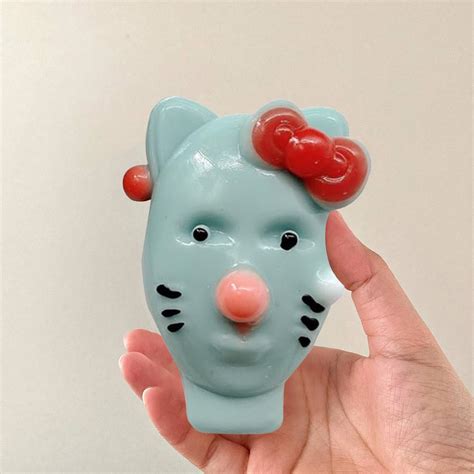 Zit Popping Fidget Toy Reusable And Self Filling Weird Alien Pimple Popping Toy With Acne Filler