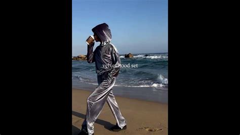 빛에 따라 색감이 달라지는 매력적인 벨벳 후드 세트 바이정수 룩북 코디 오오티디 Ootd 데일리룩 쇼핑몰 Lookbook Style 40대코디 30