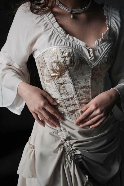 How Can I Tighten A Corset By Myself