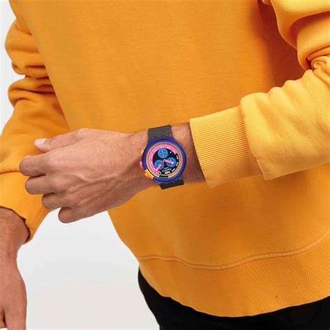 Sb06n102 Swatch Big Bold Chrono Neon Party To The Max