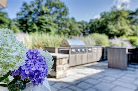 Outdoor Kitchens — Amazing Spaces