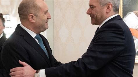 Охраната на външните граници на ЕС е ангажимент на всички държави