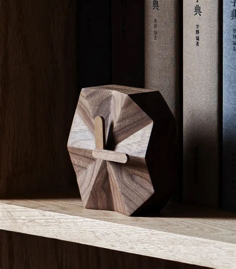 Wooden Angular Clock Zenwooden