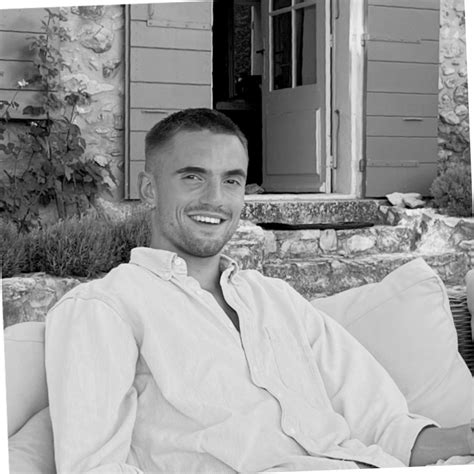 Daniel Strutt Sales Assistant Turnell And Gigon Linkedin