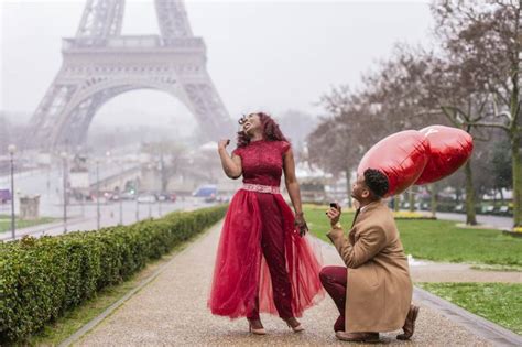 Romantic Eiffel Tower Proposal Engagement Session