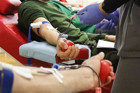 Чернігівські нацгвардійці долучилися до донорства в обласному центрі крові Новини