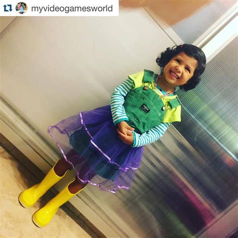 Toy Story 3 Bonnie Costume