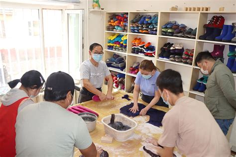 ЖДҮ ийнхэн брэнд бүтээж дэлхийд гаргаж байна