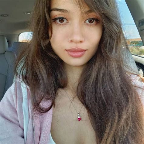 Asian Sirens Qilin Anh