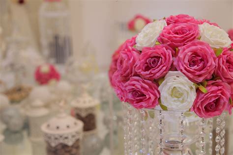 گل آرایی سفره عقد در موسسه پیوند مهر افزا Table Decorations Decor Home Decor