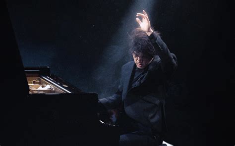 최근 세계 뒤흔들고 있는 19세 韓피아니스트 알고 보니 맥스무비