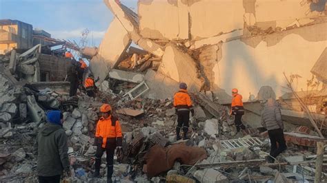 სომხეთიდან 27 მაშველი თურქეთში სამაშველო სამუშაოებში ჩაერთო Netgazeti • Netgazeti Ge