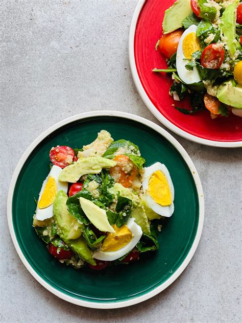 ქინოას სალათა ავოკადოთი Food4 Ge