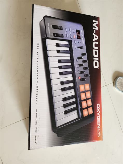 M Audio Oxygen 25 Midi Keyboard Audio Other Audio Equipment On Carousell