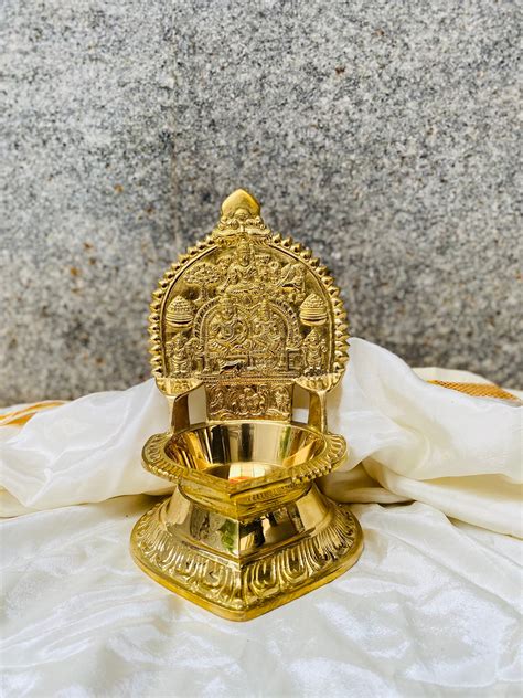 Buy 100ml High Quality Kubera Lakshmi Vilakku Lakshmi Oil 40 Off