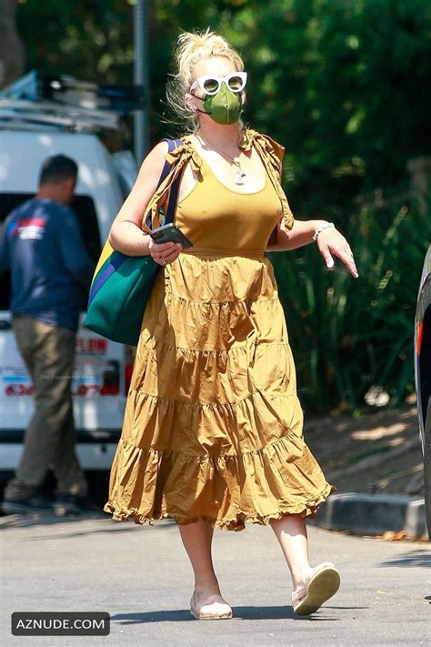 Busy Philipps Sexy Seen Braless In Yellow While Visiting A Friend In