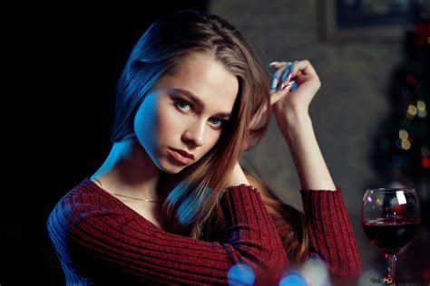 Ukrainian Social Media Influencer And Model Eva Fedorova 4k Wallpaper