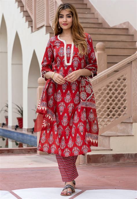 Buy Digital Printed Pure Cotton Pakistani Suit In Red Online Kxn133