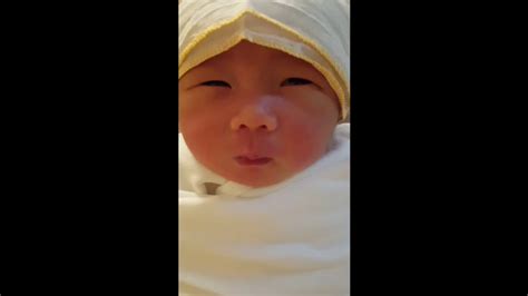 신생아 아들 딸꾹질 Youtube